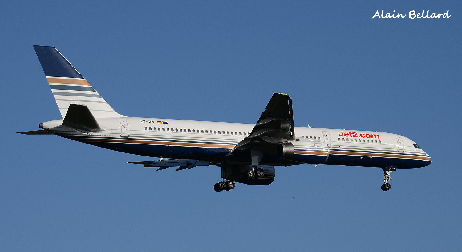 [17/05/2015] Boeing B757-200 (EC-ISY) Privilege Style "Jet2.com sticker"