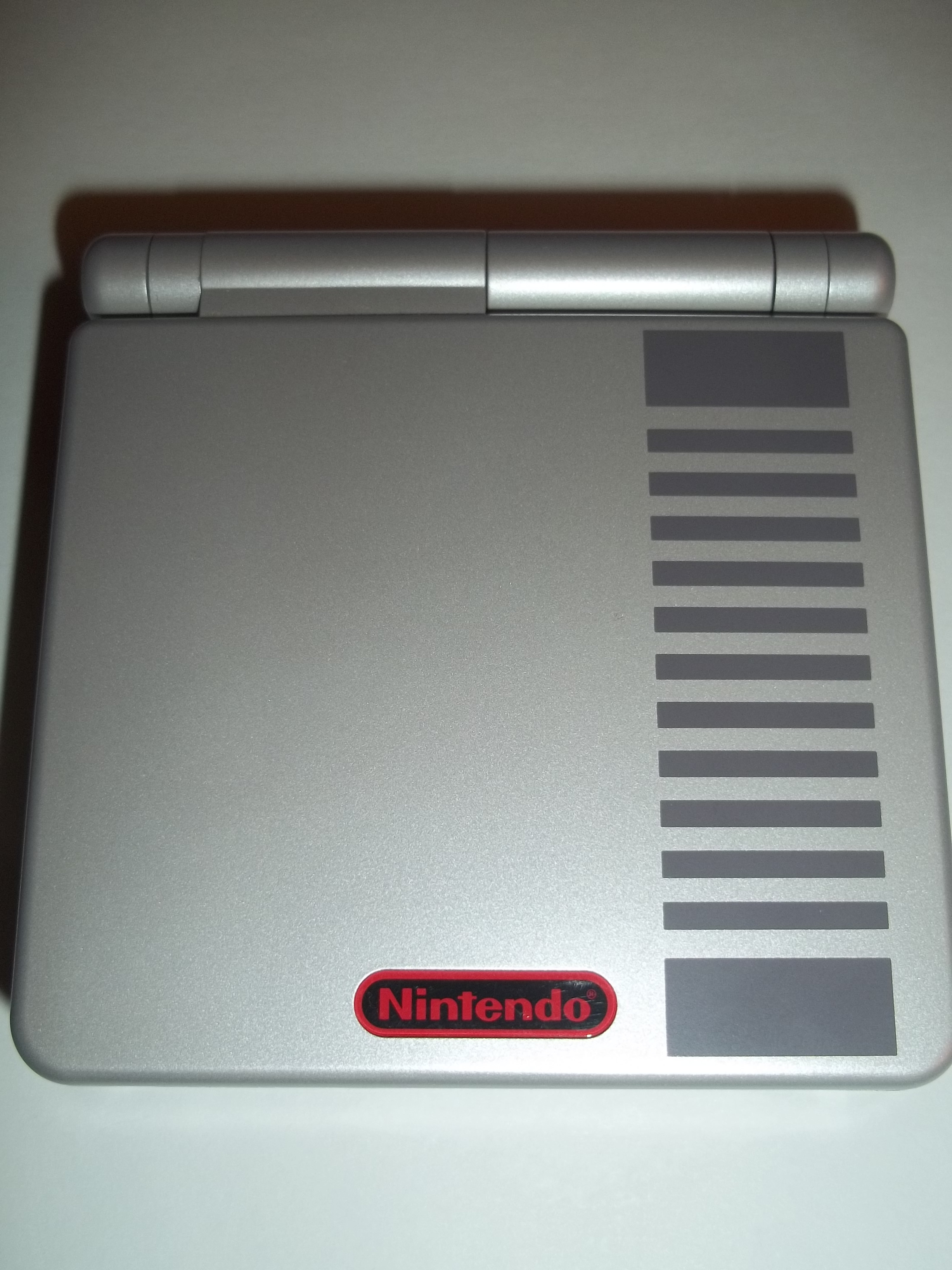 [EST] GBA SP classic Nes edition + jeux GBA, GBC, GB