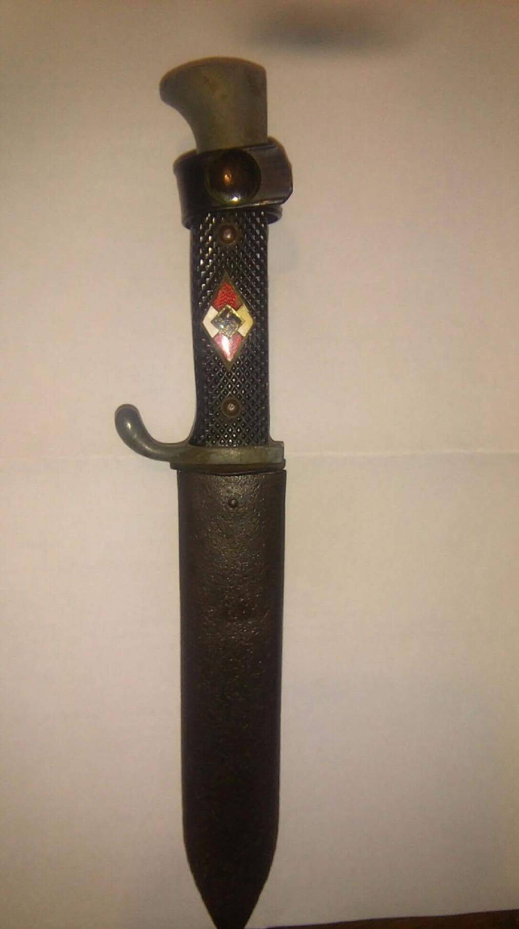 identification couteau HJ