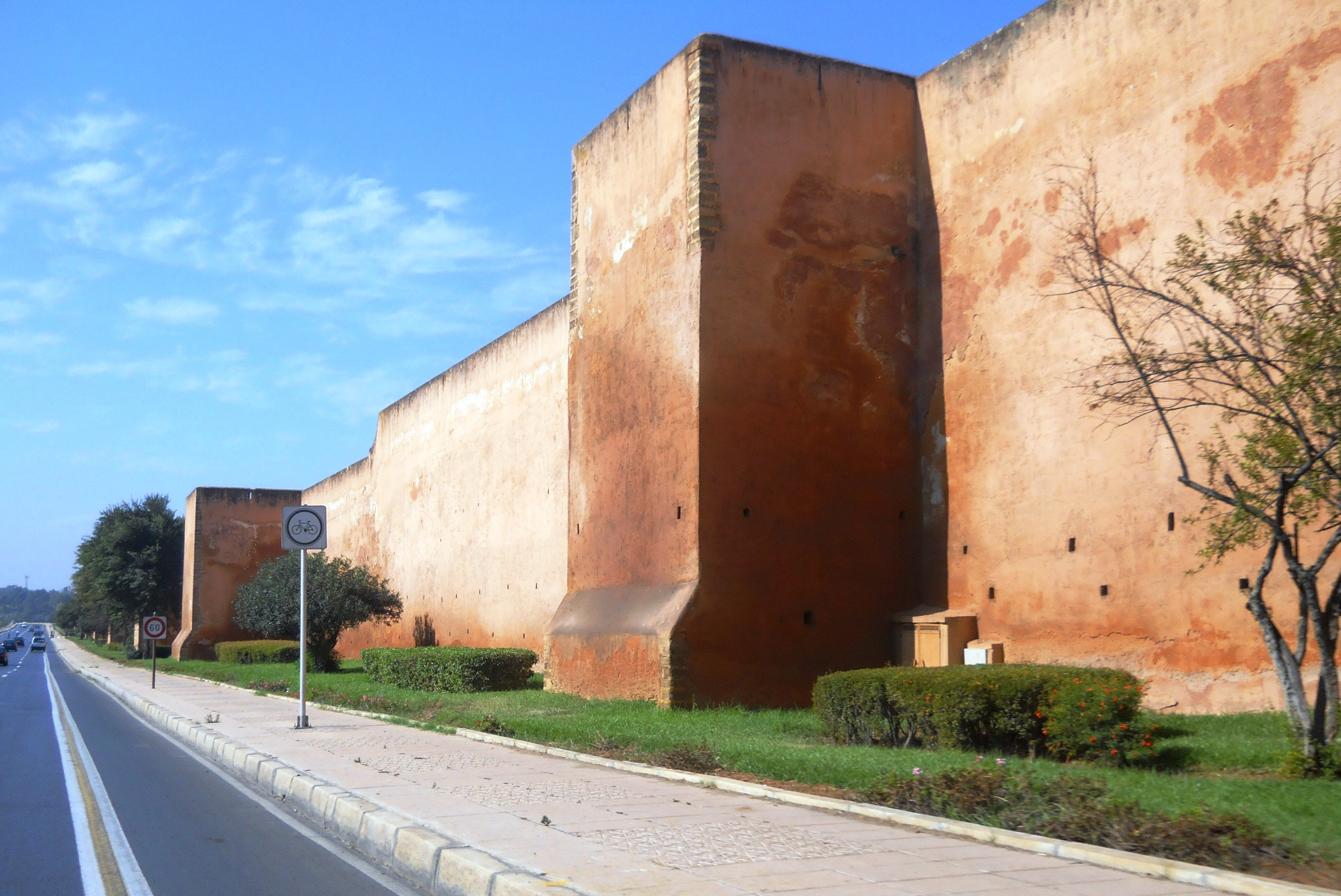 RABAT. MUR DES ANDALOUS.ENCEINTES ET FORTIFICATIONS.1/4.