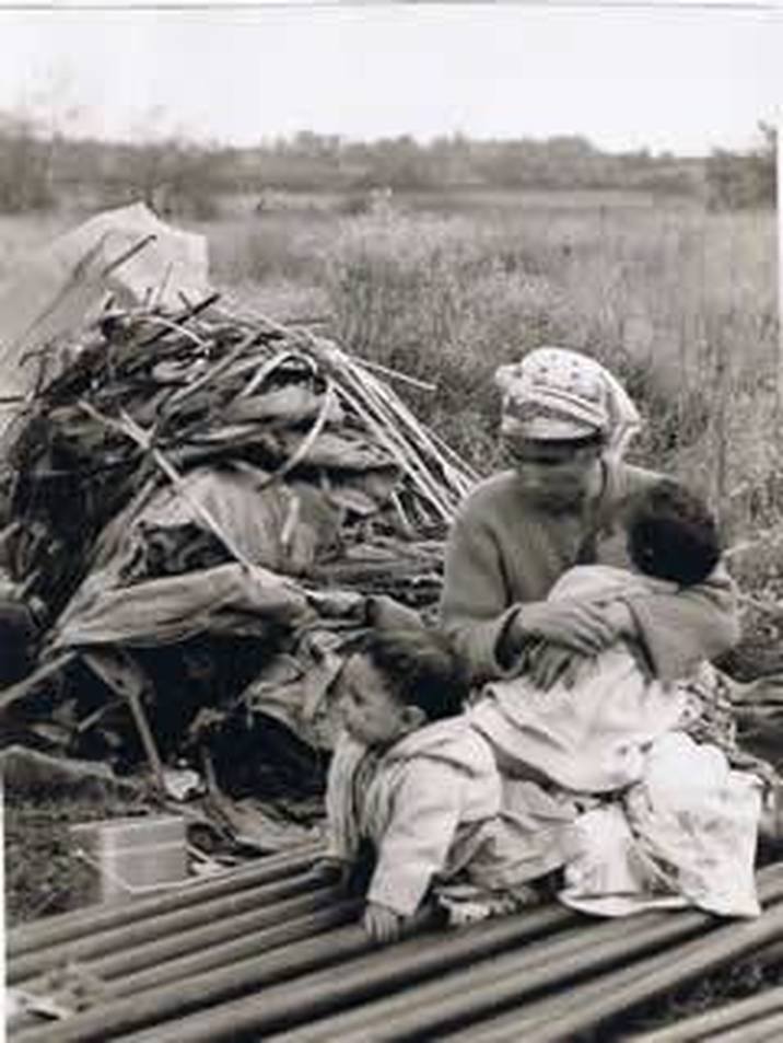 CAMP D'INTERNEMENT DE RIVESALTES.