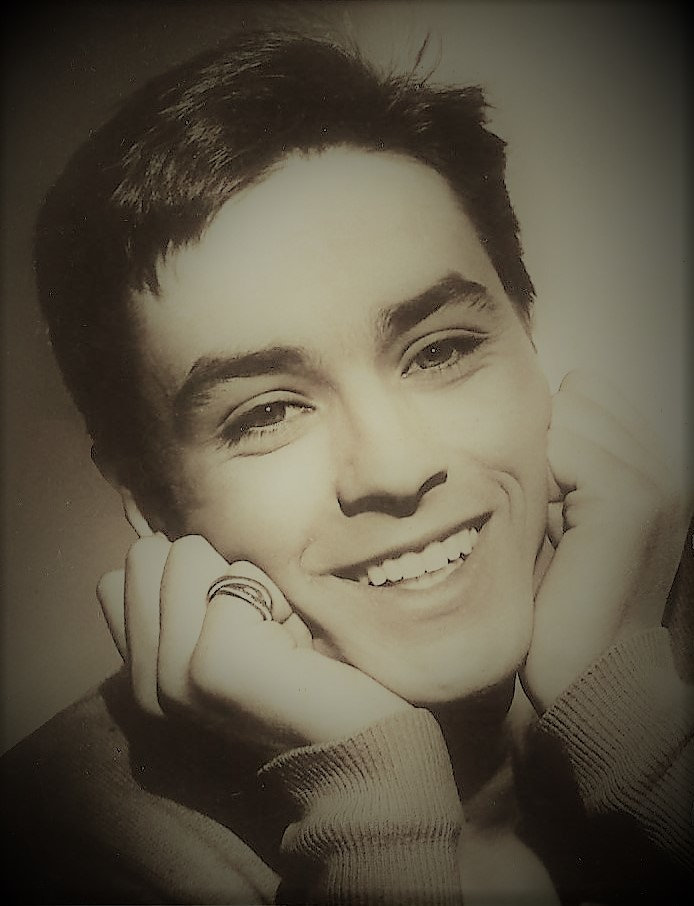 LE SERVICE MILITAIRE DE ALAIN DELON EN 1953.