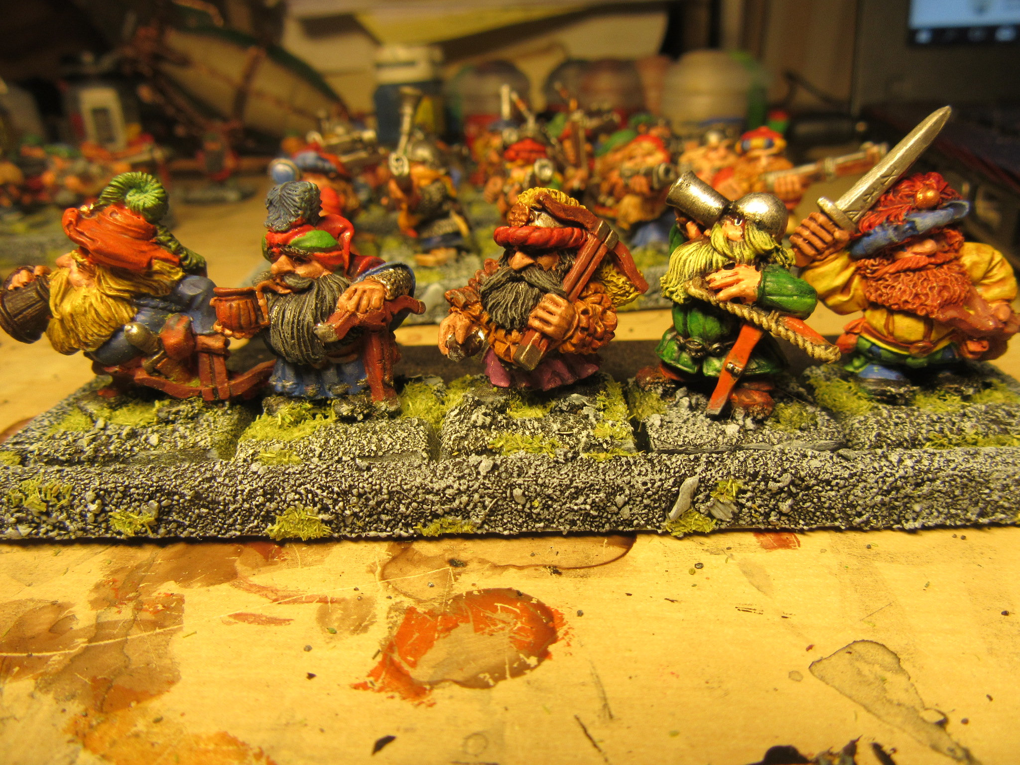 Slayer army.... You have a problem with rats? come and hire 280 slayers ...