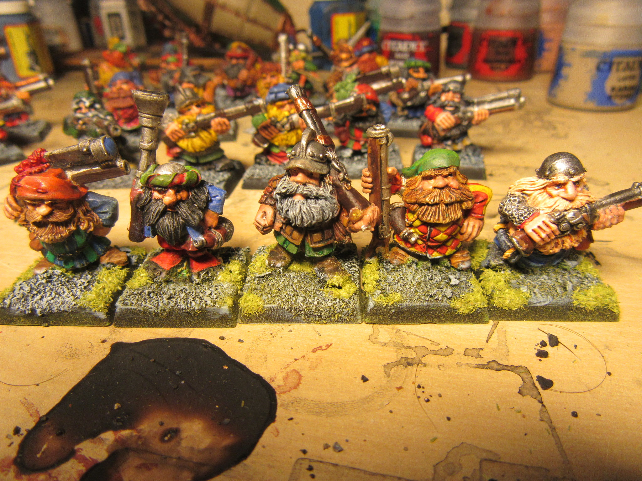 Slayer army.... You have a problem with rats? come and hire 280 slayers ...