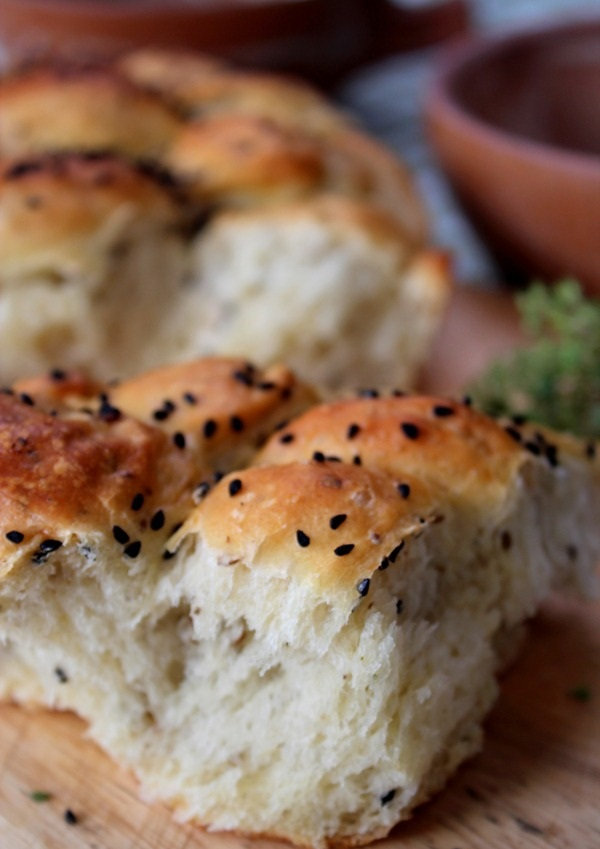 NIGELLE..........................SANOUJ