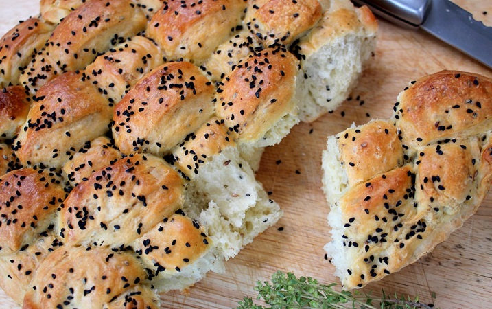 NIGELLE..........................SANOUJ