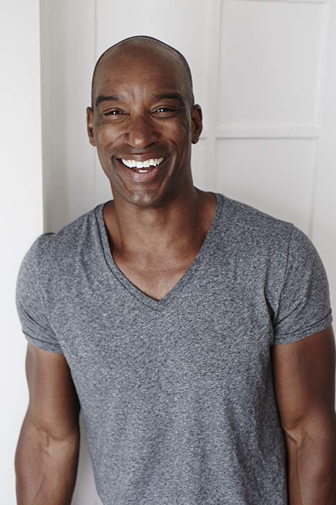 James Gordon et Kevin Copeland dans Power Rangers : Beast Morphers