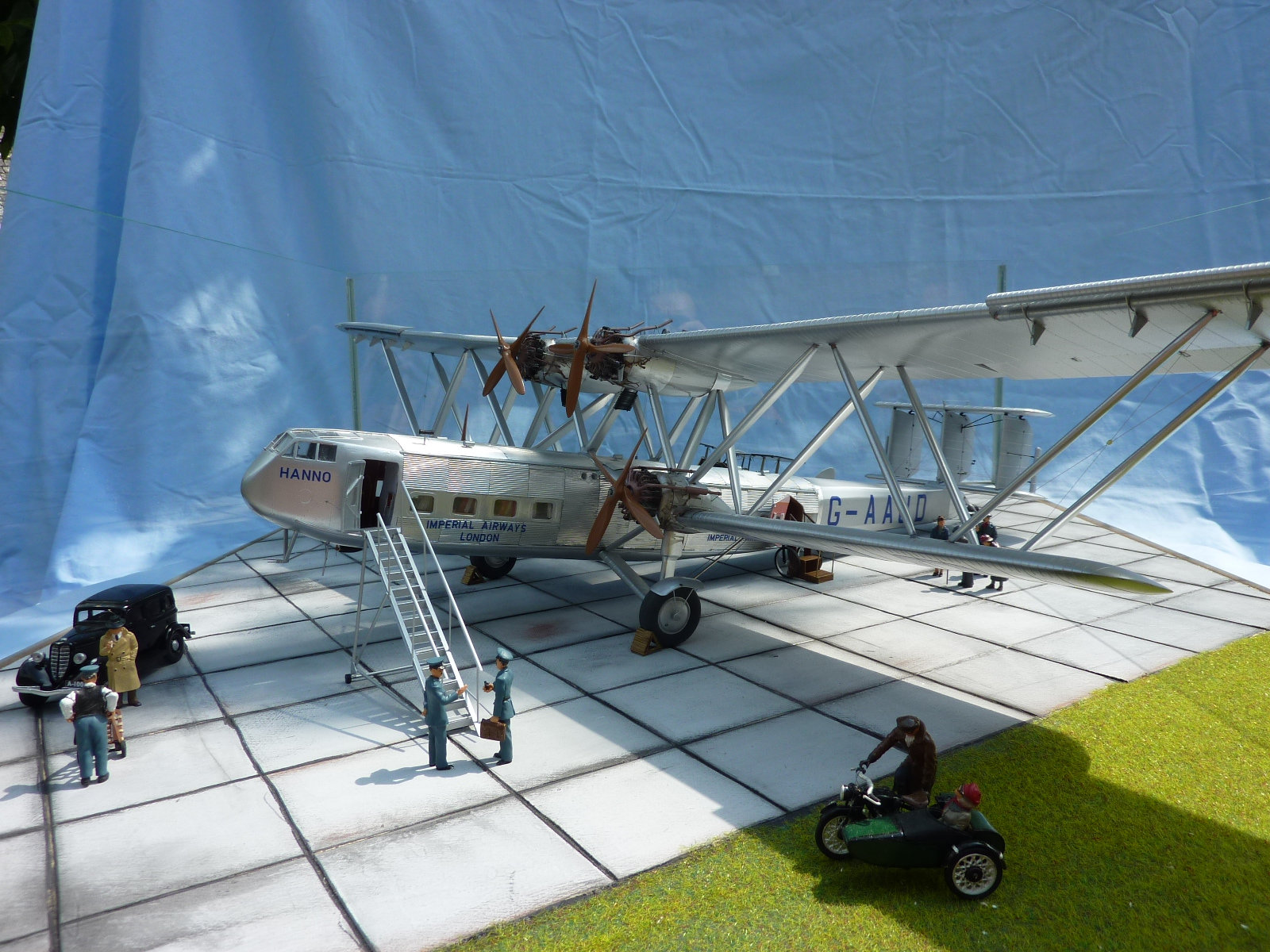 Anybody interested in a 1/48 scratchbuilt HP 42? - Classic - up to 1968 ...