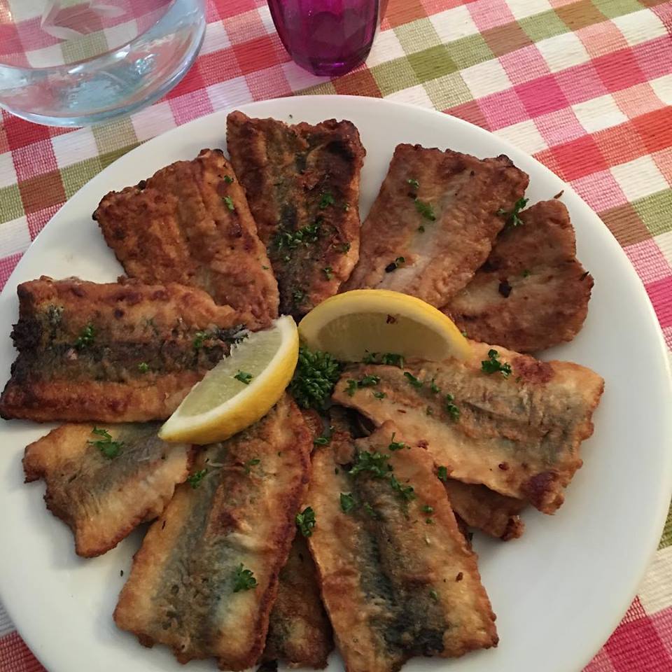 FILETS DE SARDINES PANÉES.