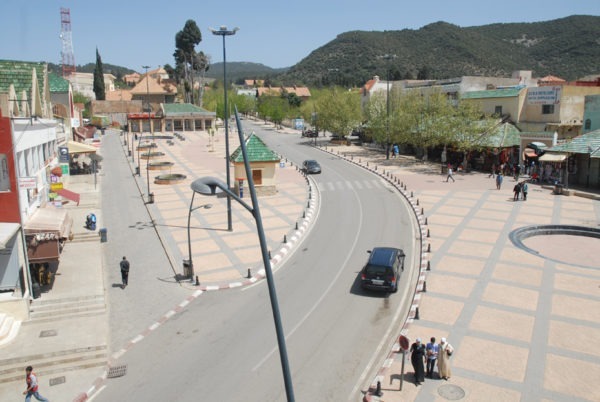 VILLE D'AZROU AU MAROC.