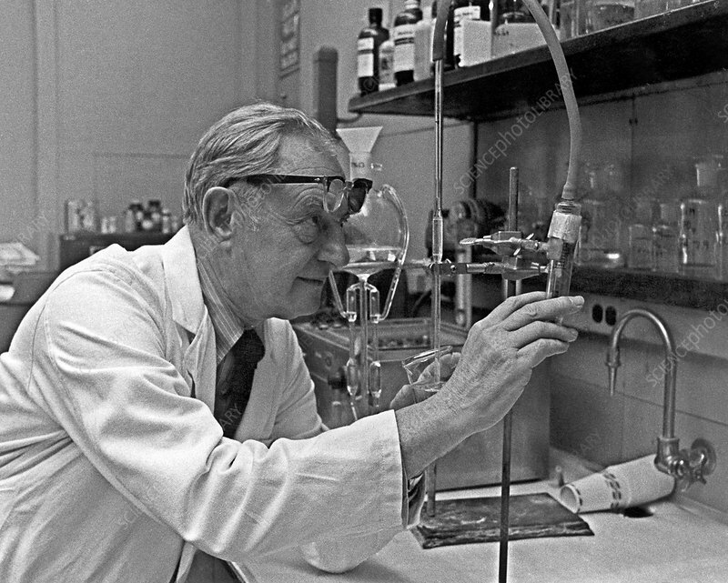 JULIUS AXELROD. MEDECIN JUIF AMERICAIN.PRIX NOBEL 1970.