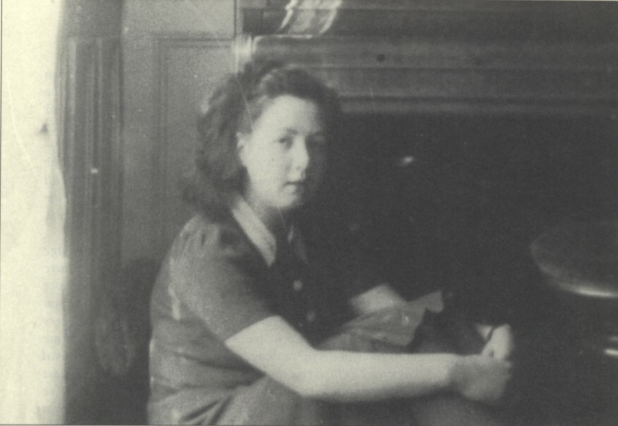 LOUISE JACOBSON. JUIVE FRANCAISE DEPORTEE A AUSCHWITZ.