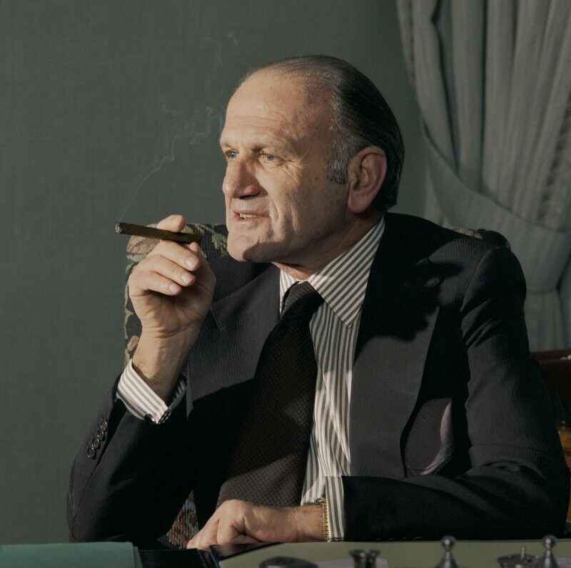 juifs du monde - Page 152