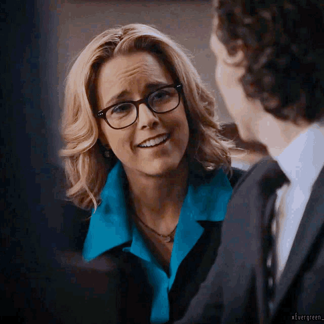 Solemn Nod Gif at Lise Elsie blog