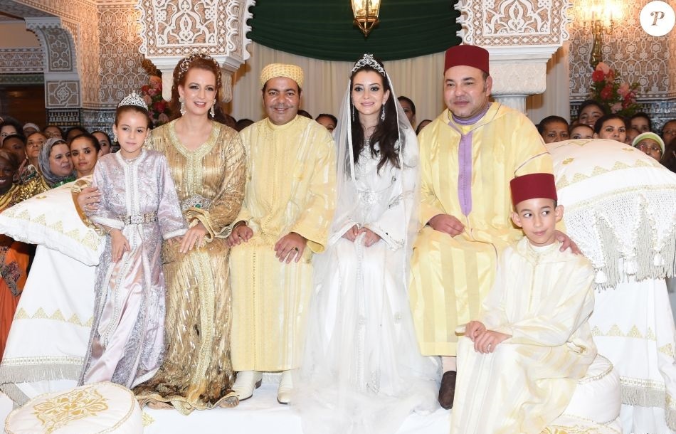 LA MONARCHIE MAROCAINE ET SA FAMILLE ROYALE.