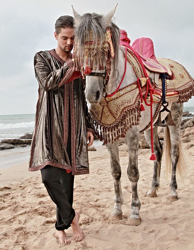 costumes hommes musulmans marocains