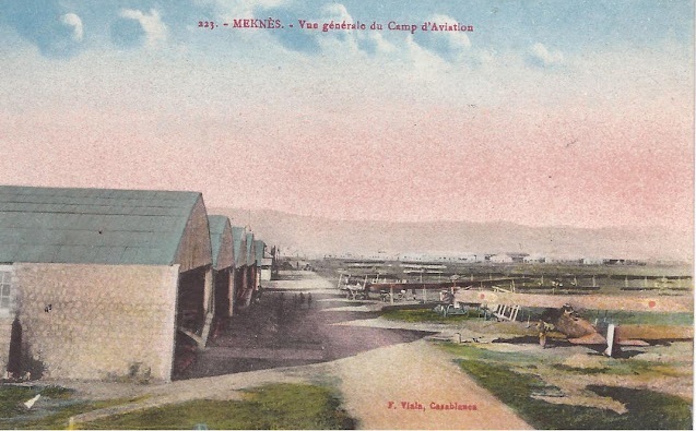 AEROPORT DE MEKNES-BASSATINE. MAROC.