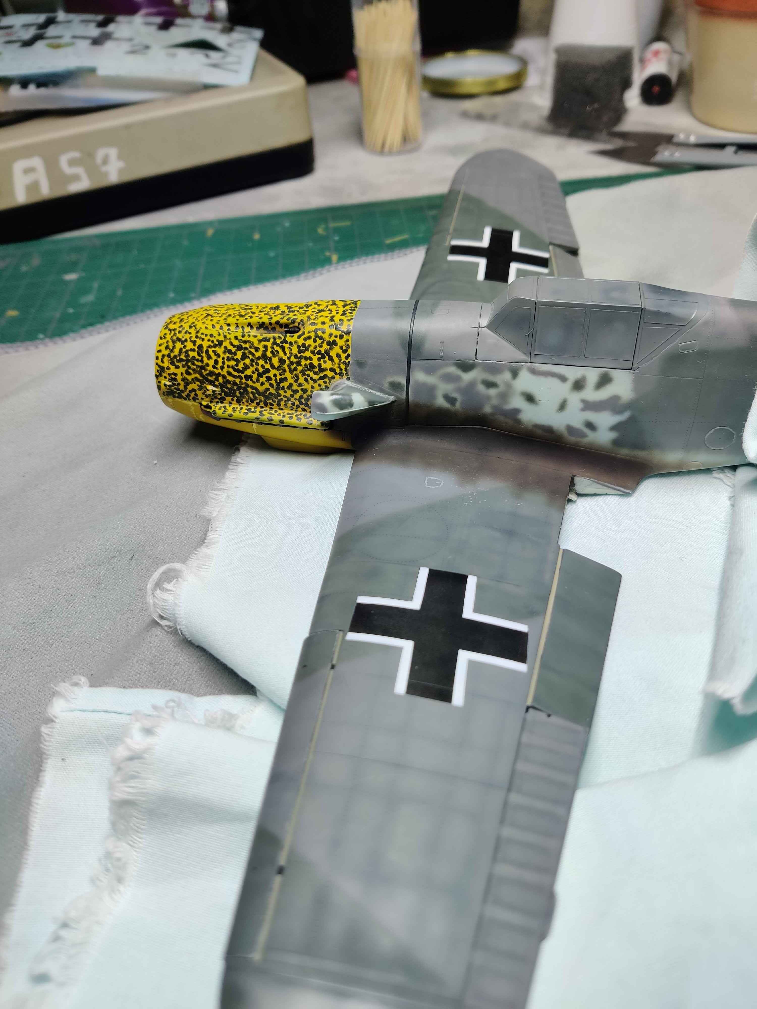 Bf 109 G-2 of Johannes "Macky" Steinhoff - REVELL - 1/32 - Page 36 ...